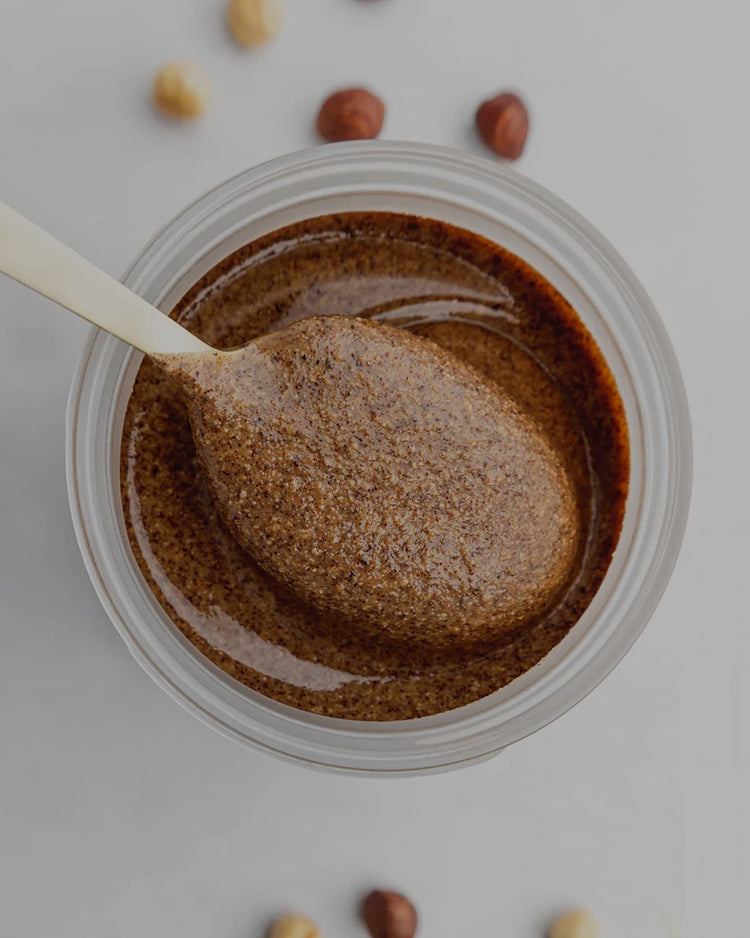 nomz: treat your body · organic snacks, superfoods, nut butters + more